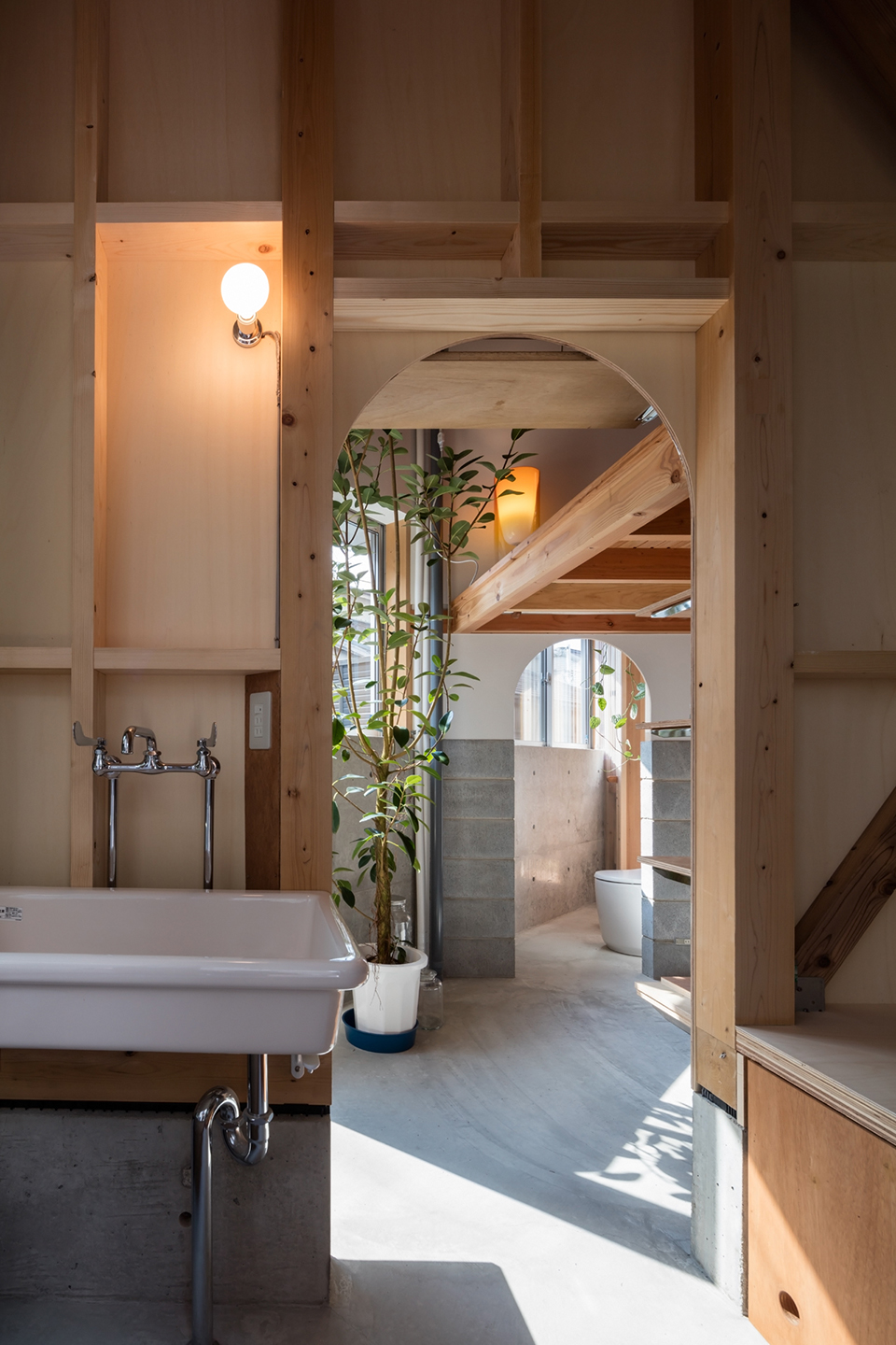 Hat House by FUMIASO ARCHITECTUR & ASSOCIATES - 谷德设计网