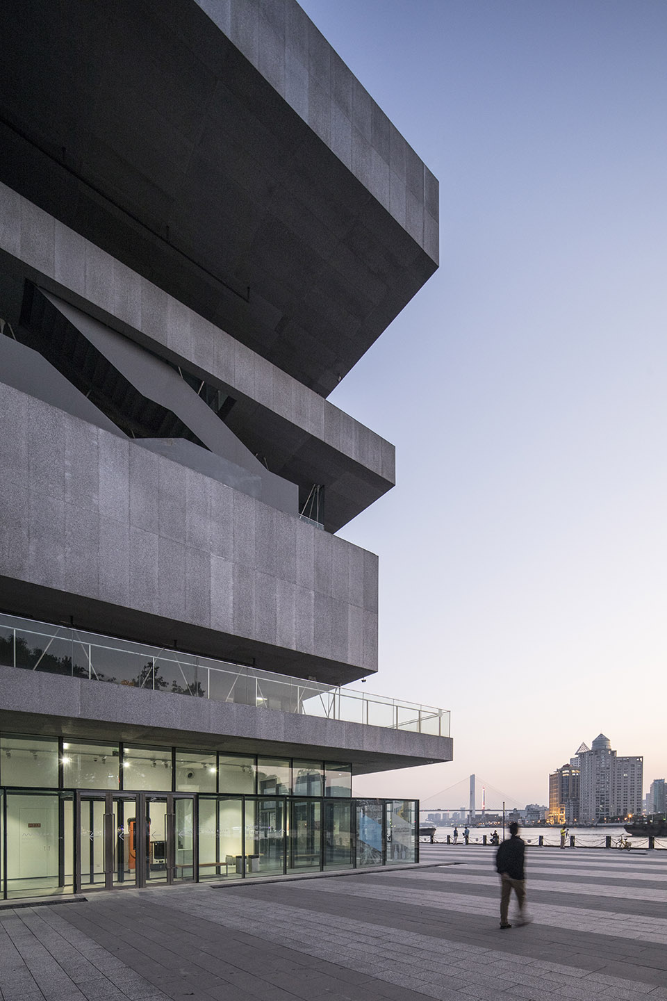 Modern Art Museum and its ancillary facilities by Atelier Deshaus ...