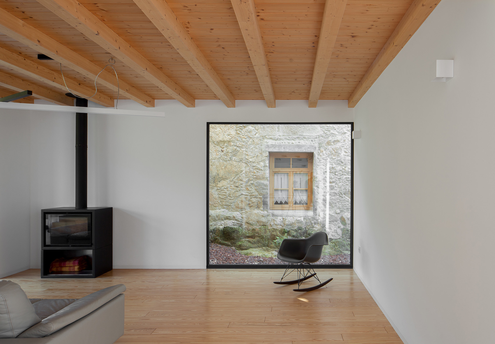 House Santa Maria by PEDRO HENRIQUE ARQUITETO - 谷德设计网