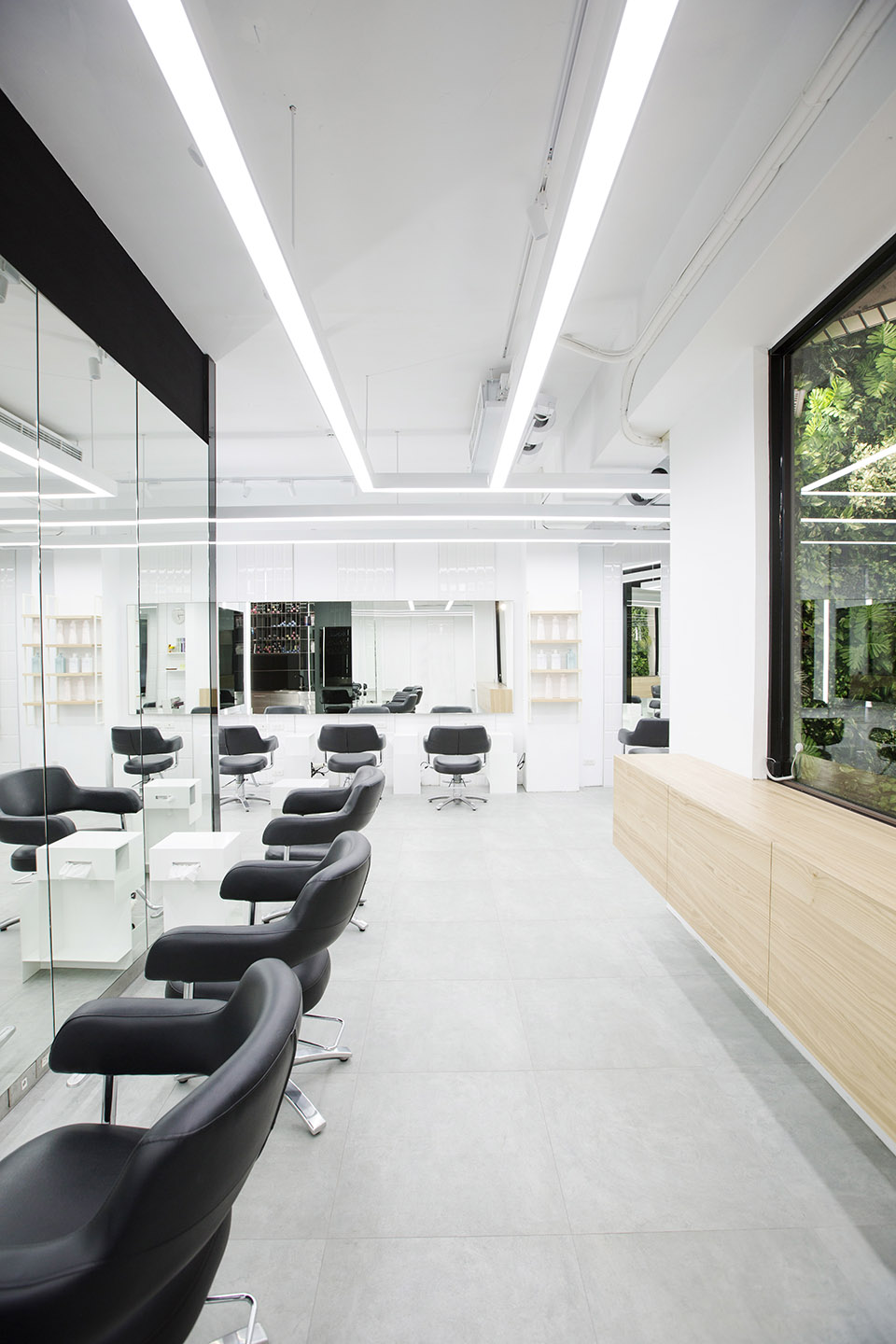 Piaoliang Hair Studio, Taipei , Taiwan by Lo-Wen Studio-Jackie Chen - 谷德设计网