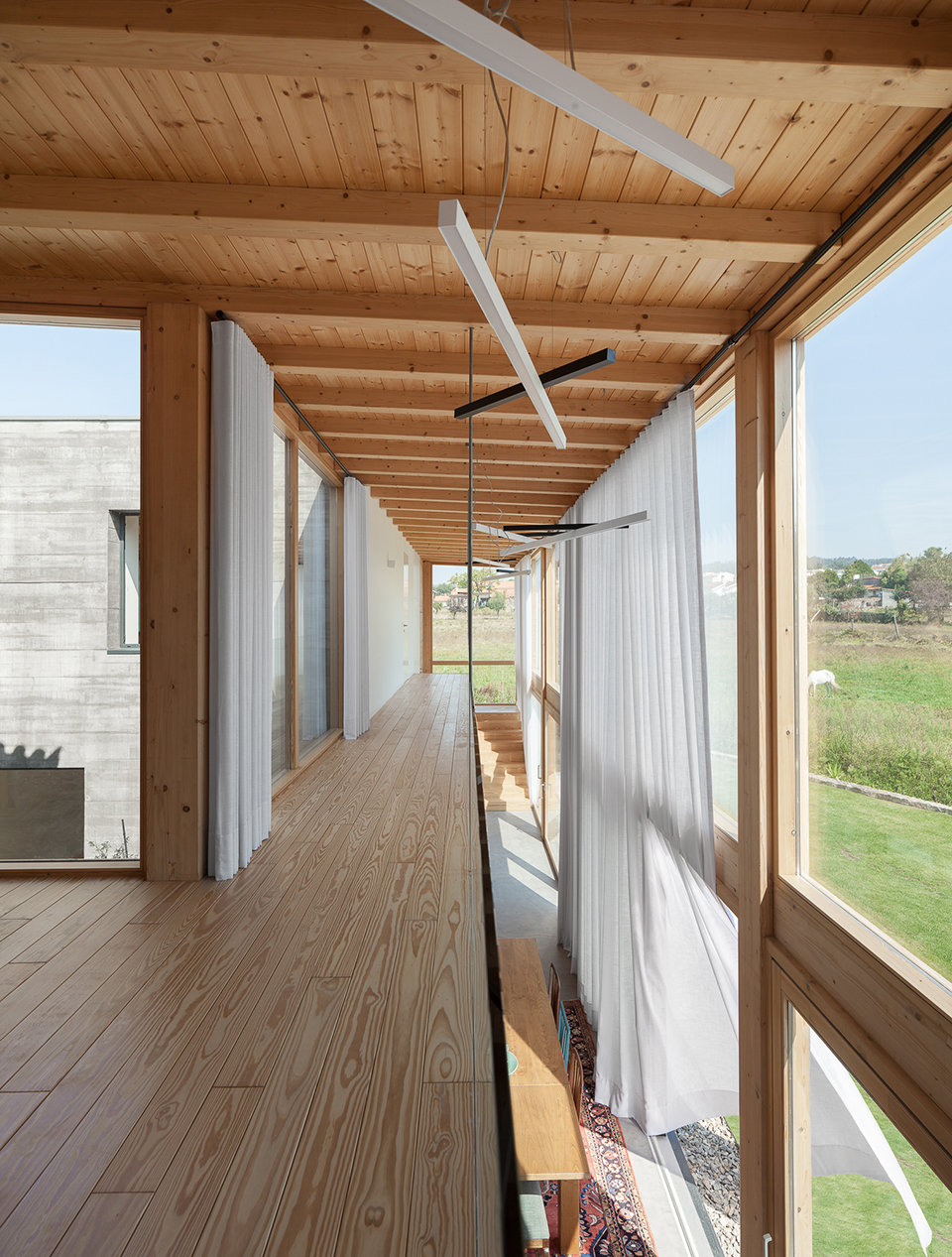 House Santa Maria by PEDRO HENRIQUE ARQUITETO - 谷德设计网