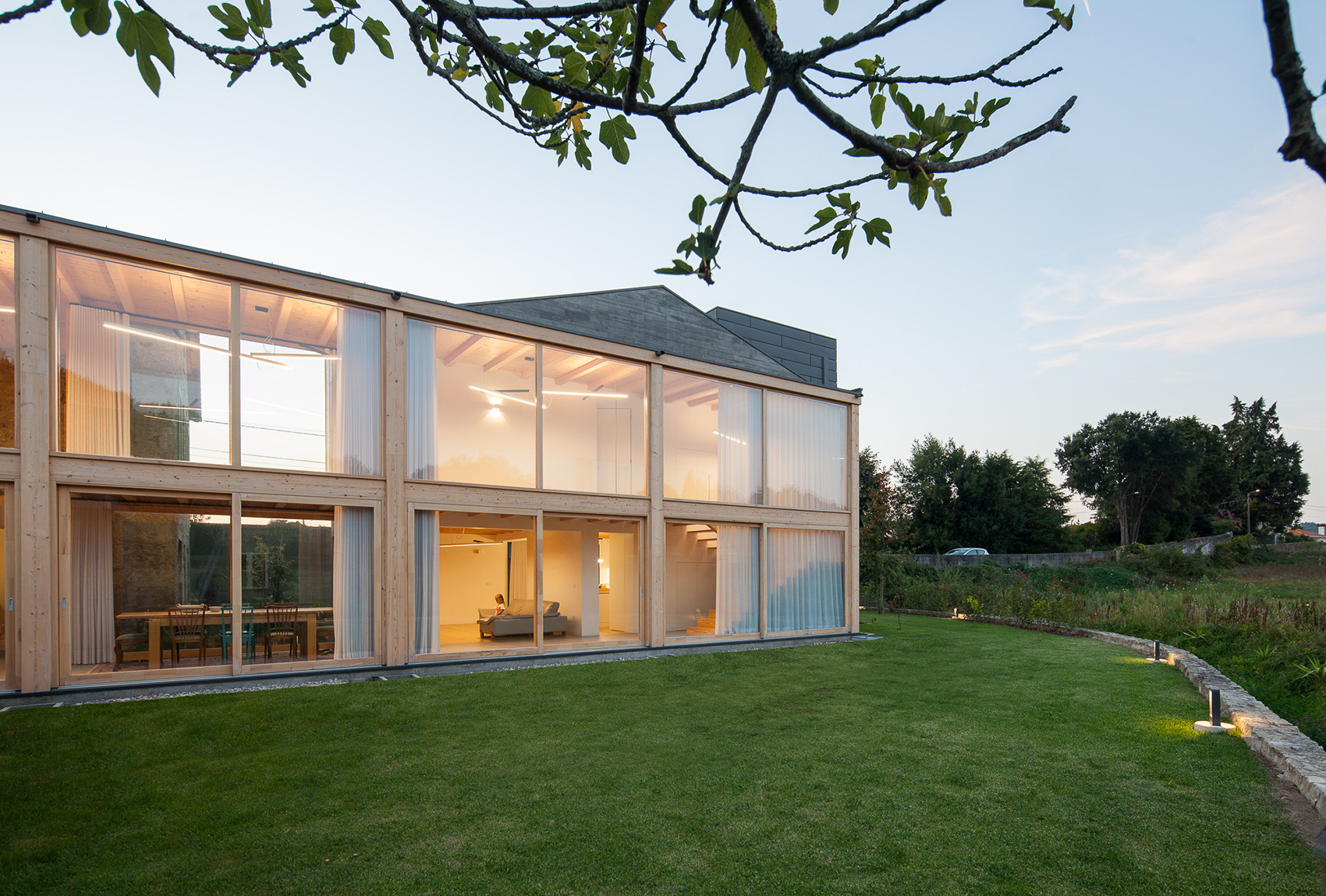 House Santa Maria by PEDRO HENRIQUE ARQUITETO - 谷德设计网