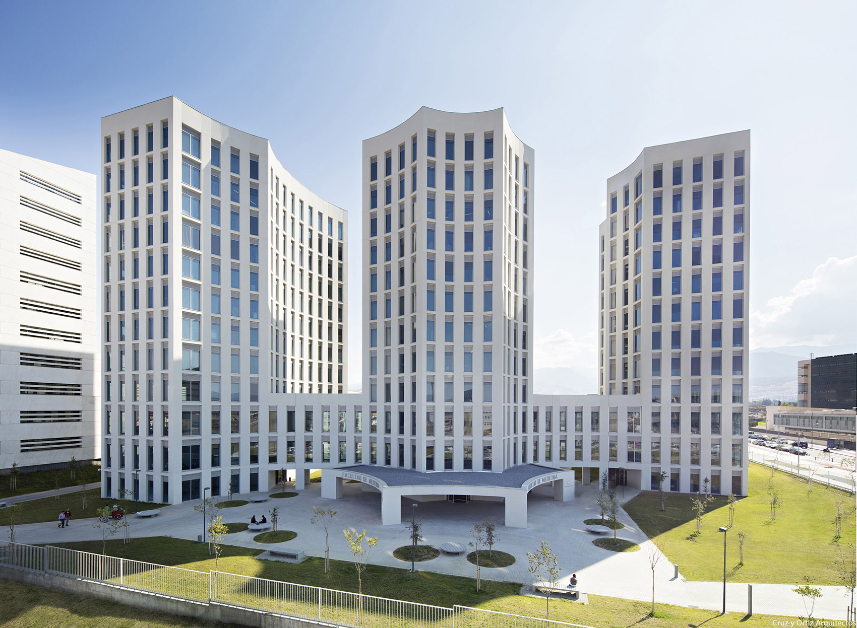 Faculty of Medicine at Campus of Health Sciences of UGR University ...