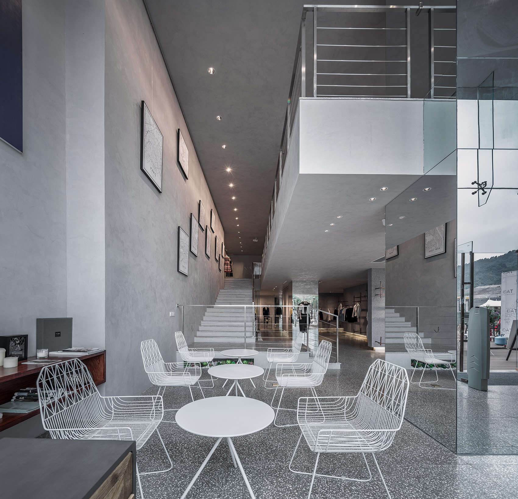 “31 Shades of Grey” Fashion Art Gallery by Circle Studio Shanghai - 谷德设计网