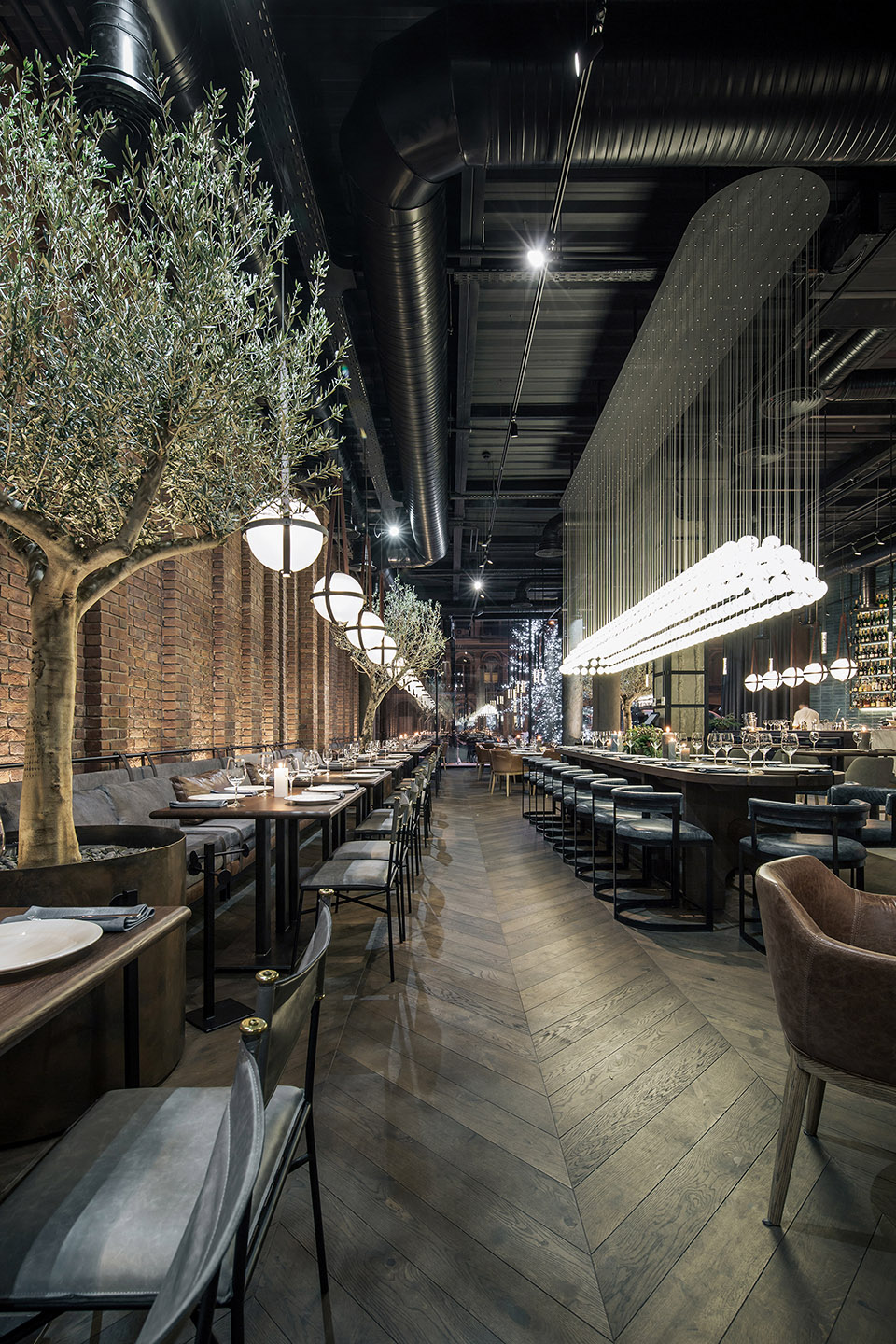 CATCH fish restaurant, Kiev, Uraine by YoDezeen Studio - 谷德设计网