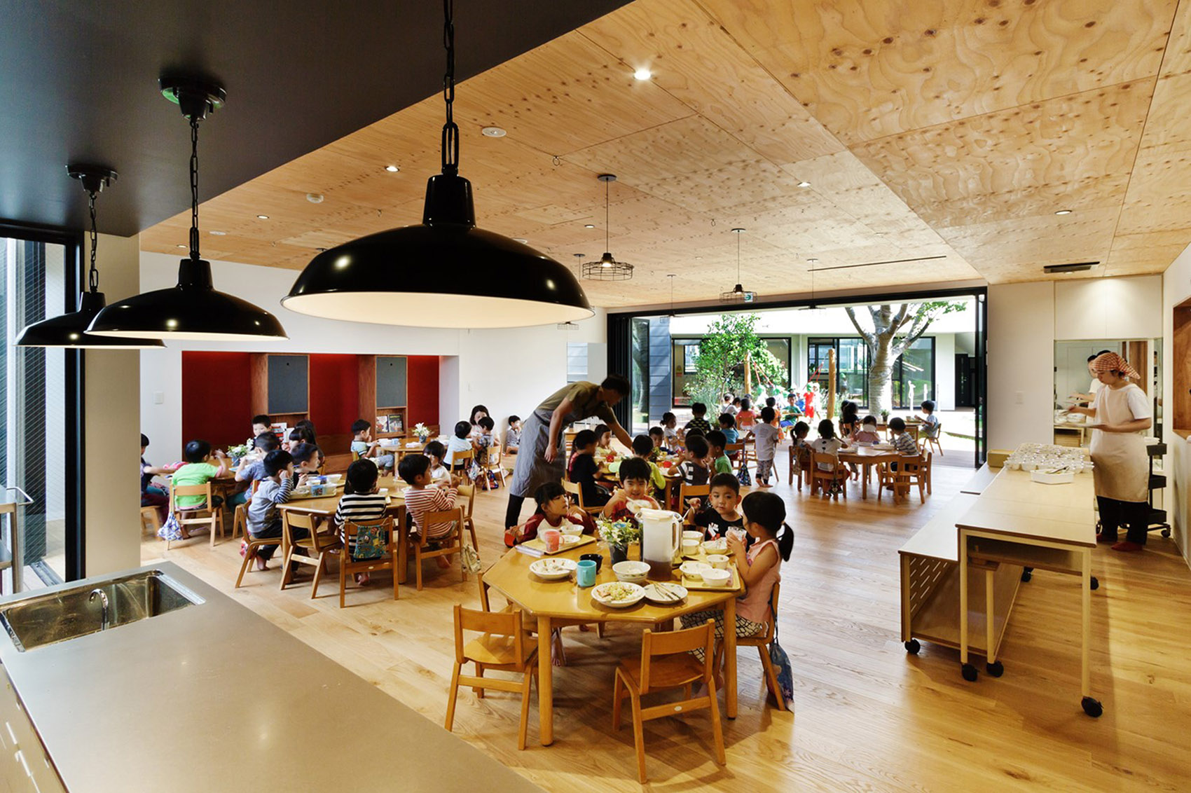 KM Kindergarten and Nursery, Osaka, Japan by HIBINOSEKKEI + Youji no ...