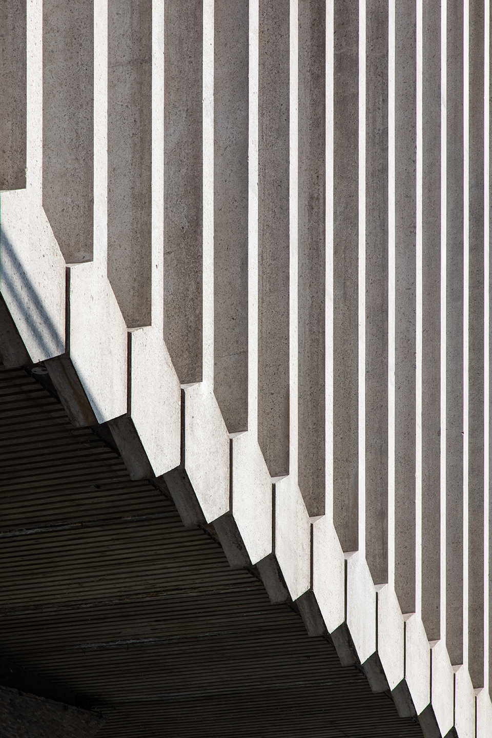 Centre Point Tower, London by Conran and Partners - 谷德设计网