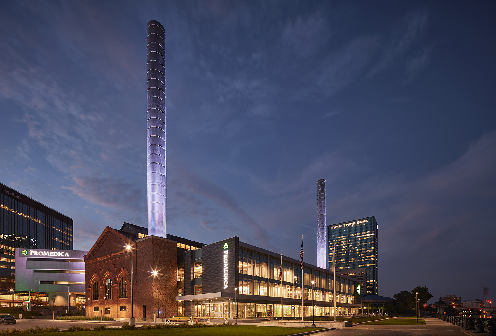 ProMedica Headquarters by HKS - 谷德设计网