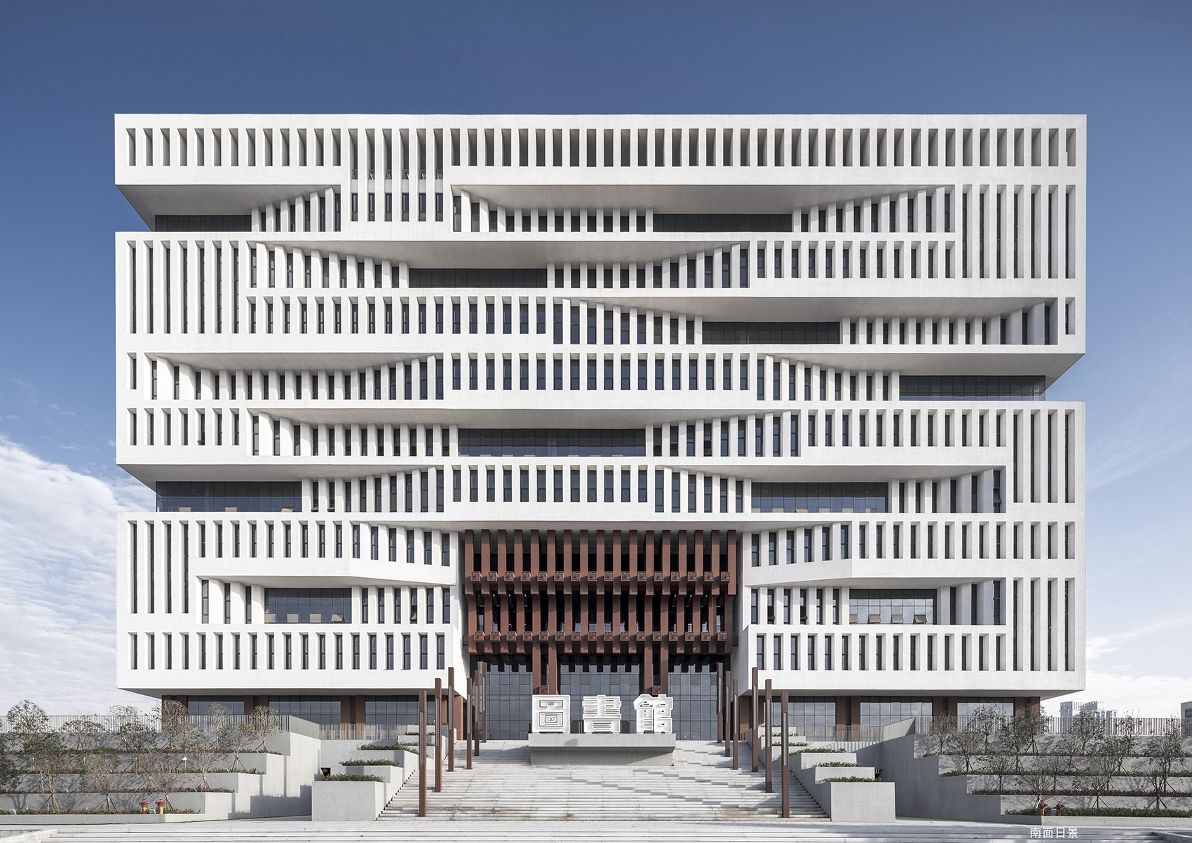 Library of South Lake Campus of Wuhan University of Technology, China ...