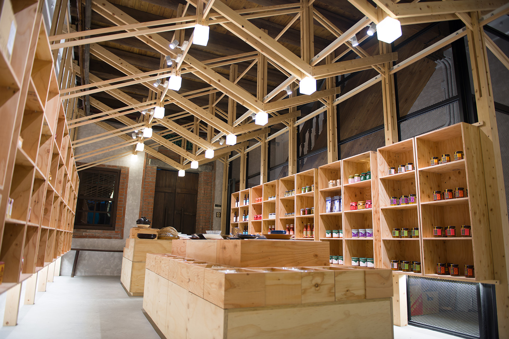 The Inverted Truss by B+P Architects - 谷德设计网