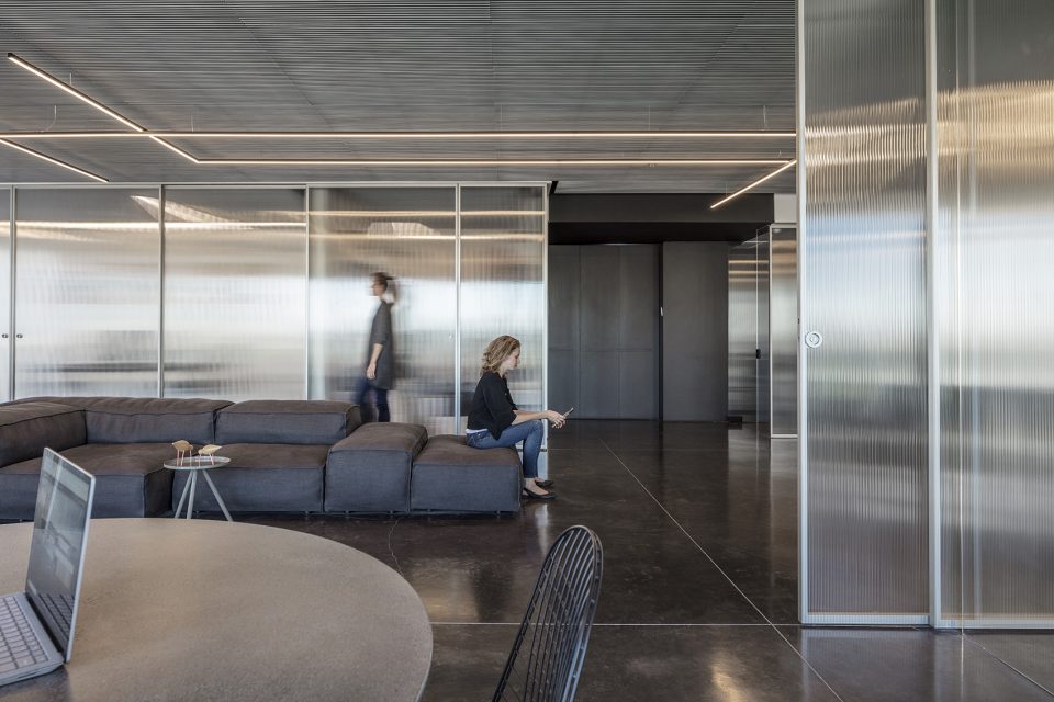 Basix Headquarters by Axelrod Design - 谷德设计网