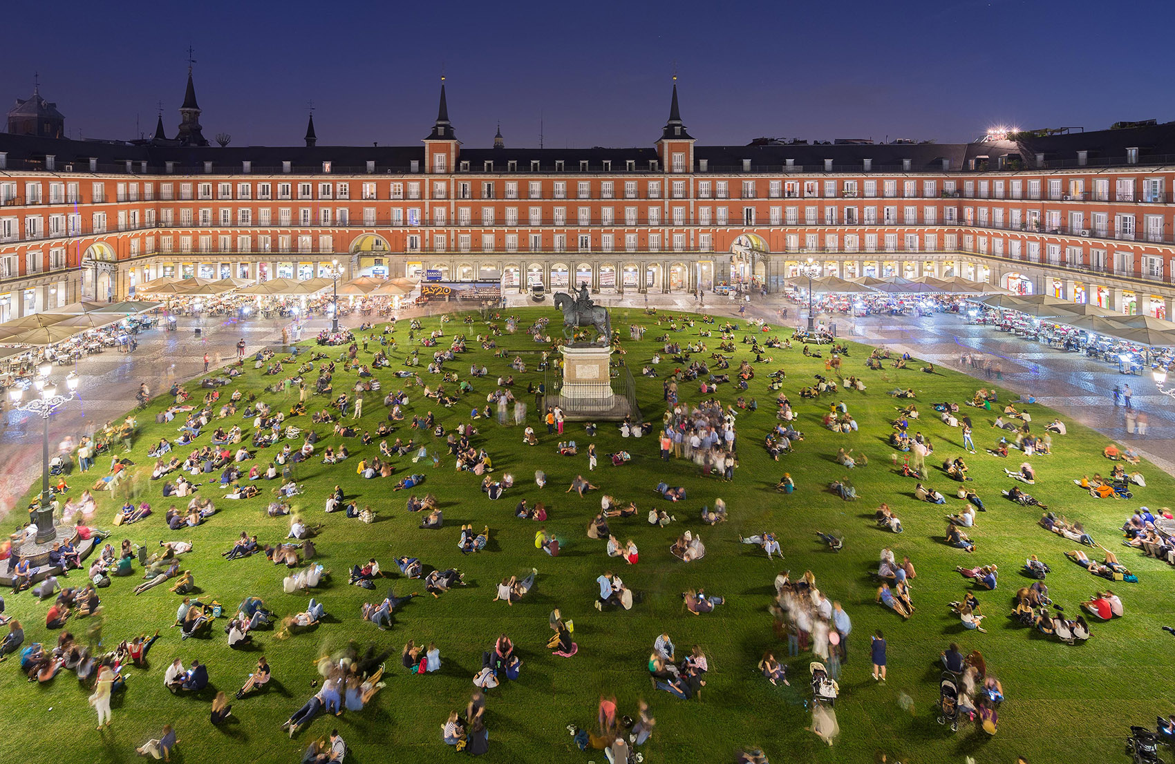GRASS Plaza Mayor, Madria, Spain by SpY - 谷德设计网