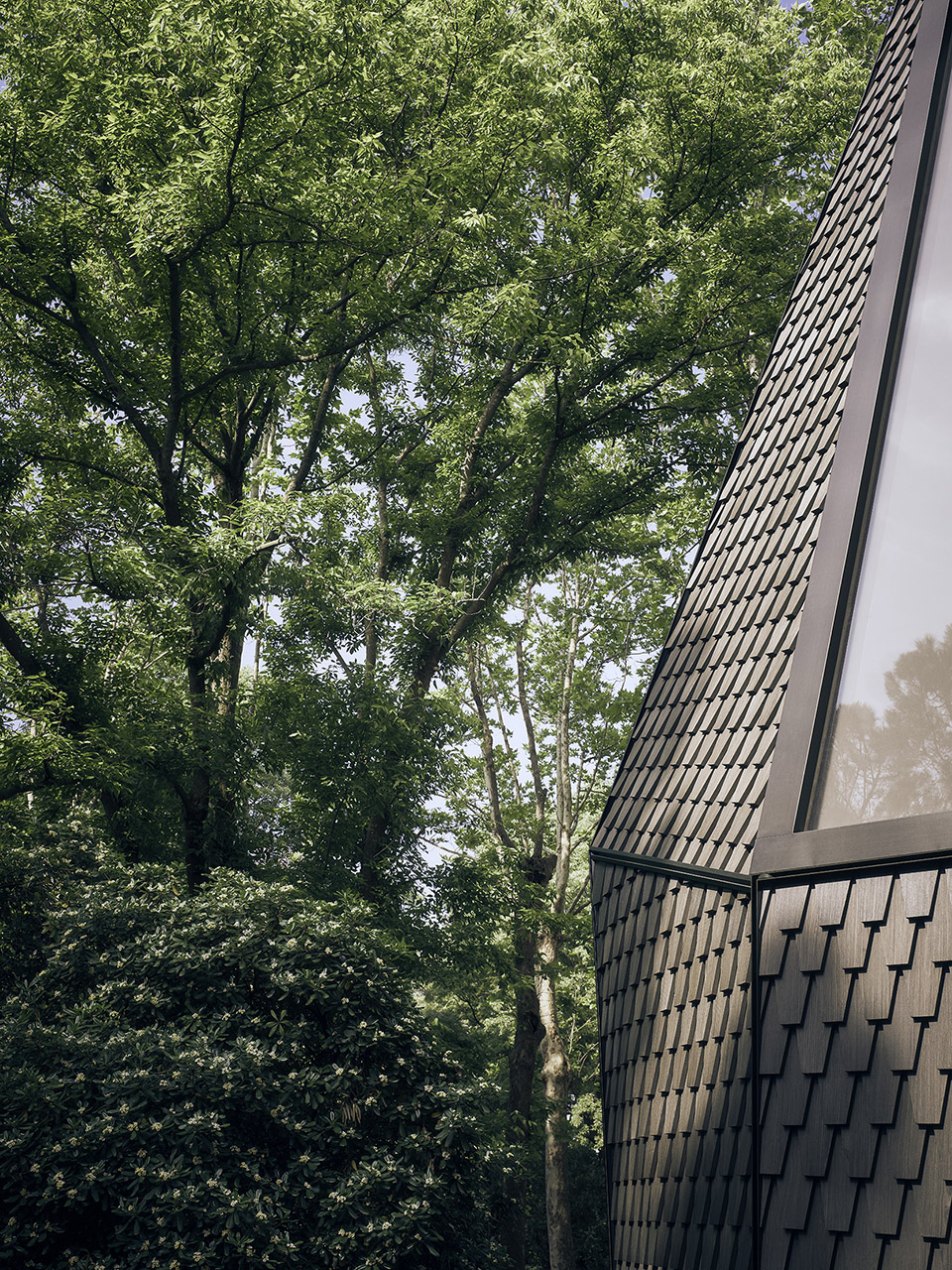 Asplund Pavilion for Vatican Chapels by ALPI - 谷德设计网