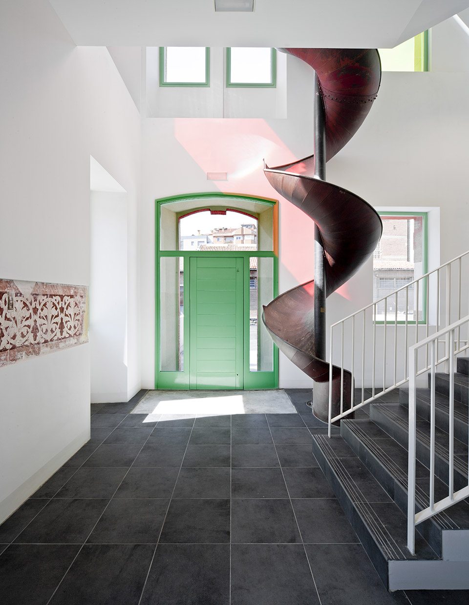 Municipal Drawing and painting School of Vic by Garcés De Seta Bonet ...