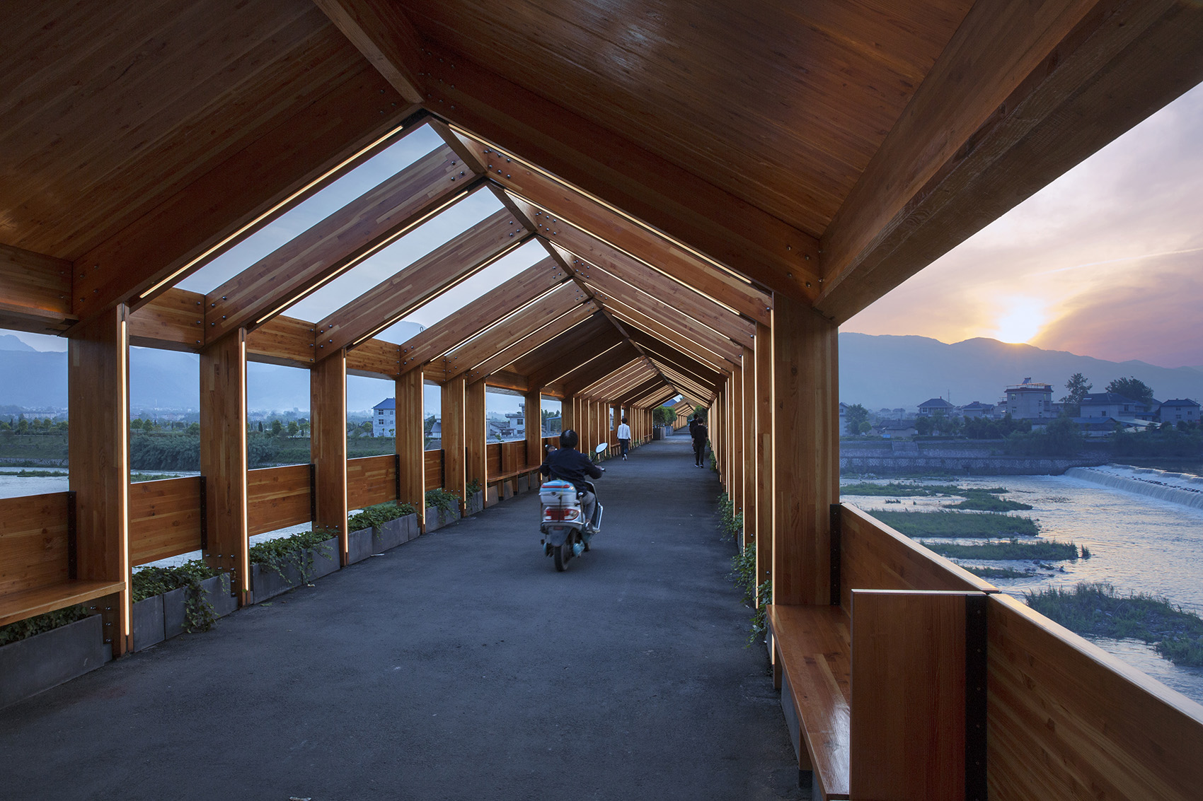 Shimen Bridge in Zhejiang, China by DnA_Design and Architecture - 谷德设计网