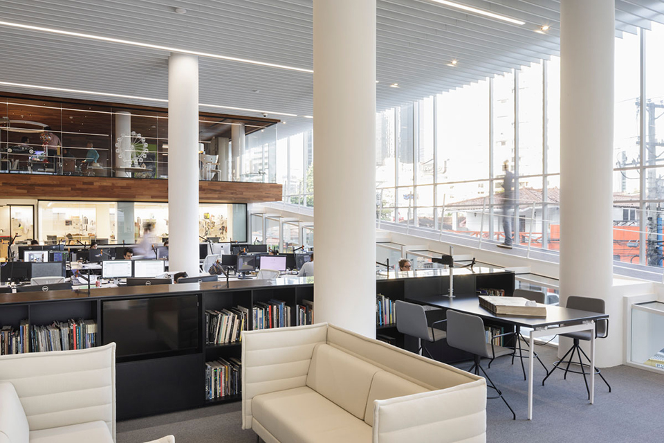 Mallol Design House by Mallol Arquitectos - 谷德设计网