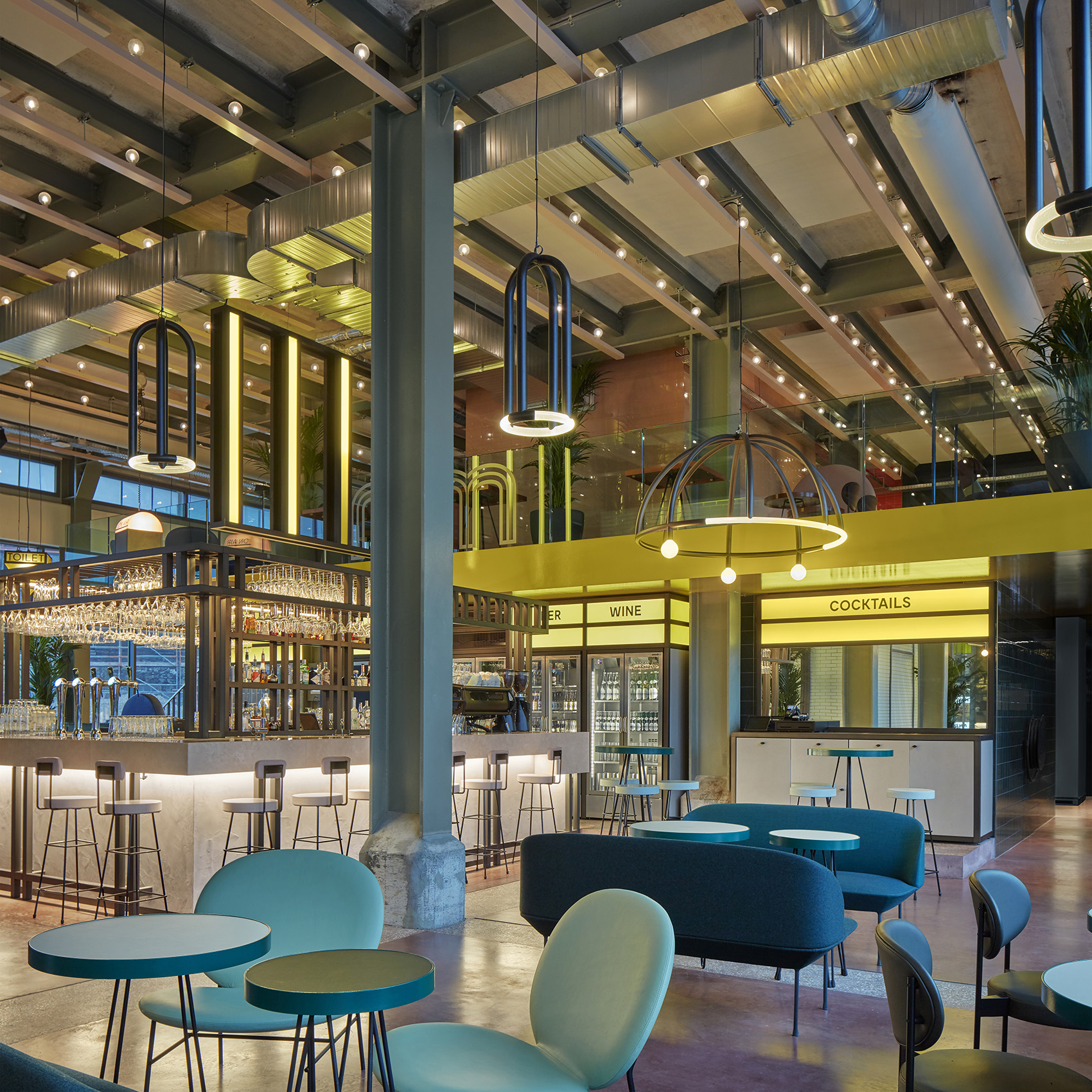 The Commons restaurant & bar by Studio Modijefsky - 谷德设计网