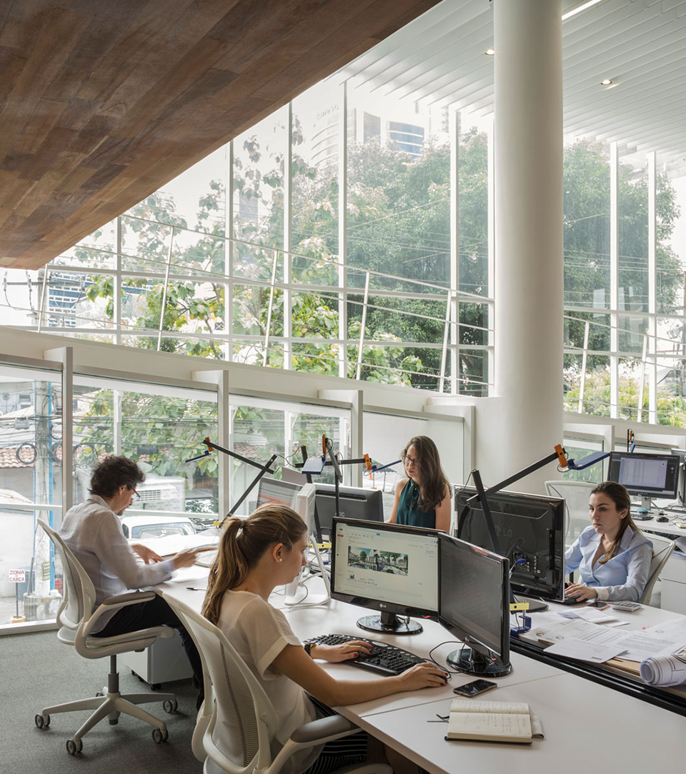 Mallol Design House by Mallol Arquitectos - 谷德设计网