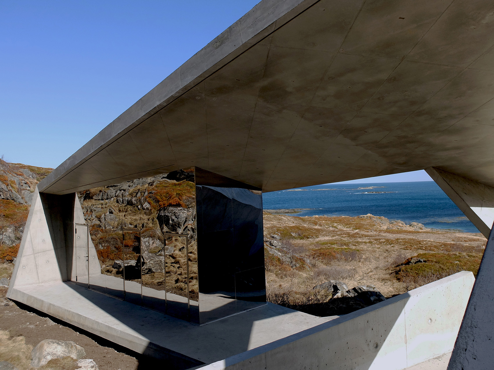 New Facility Along Norwegian Scenic Route Andøya by Morfeus Arkitekter ...