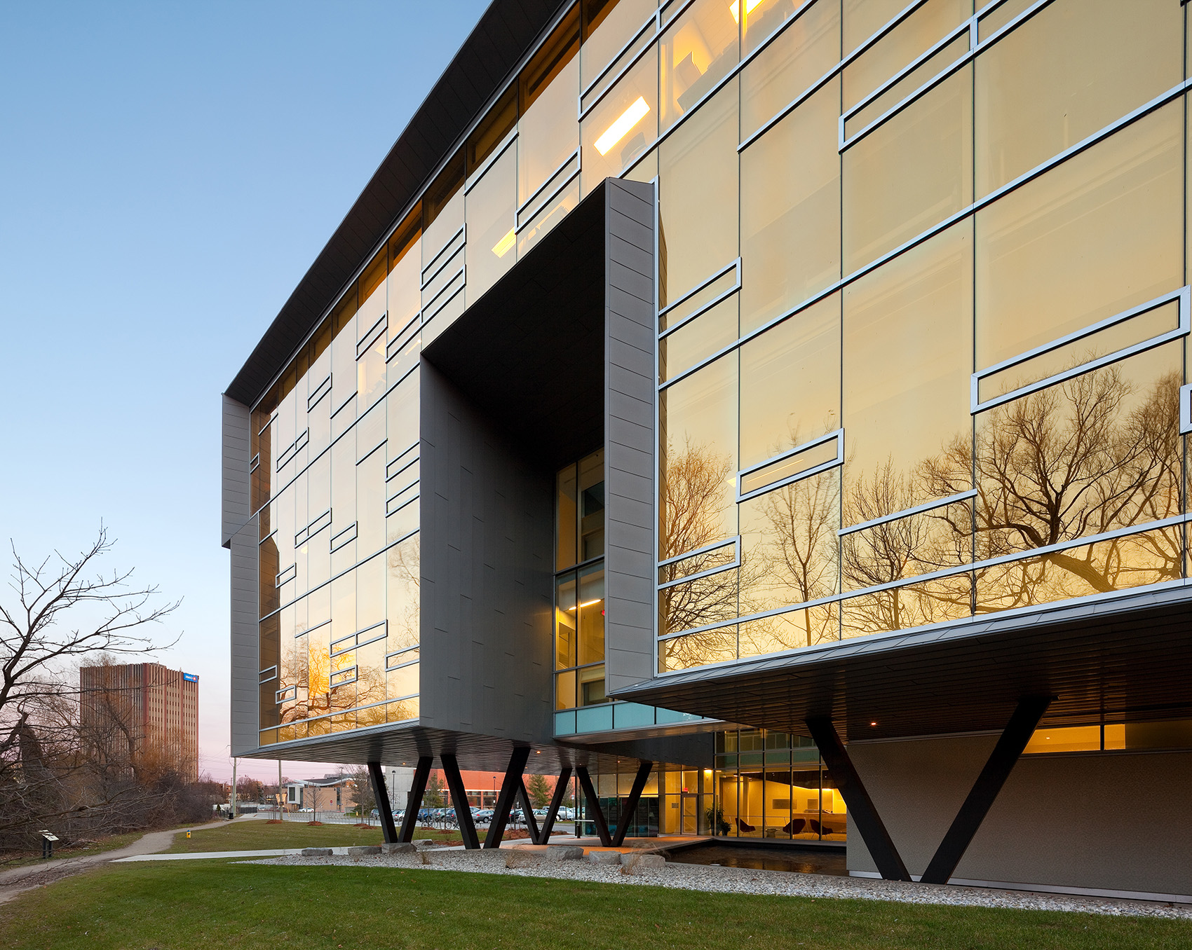 Stephen Hawking Centre, Perimeter Institute for Theoretical Physics by ...