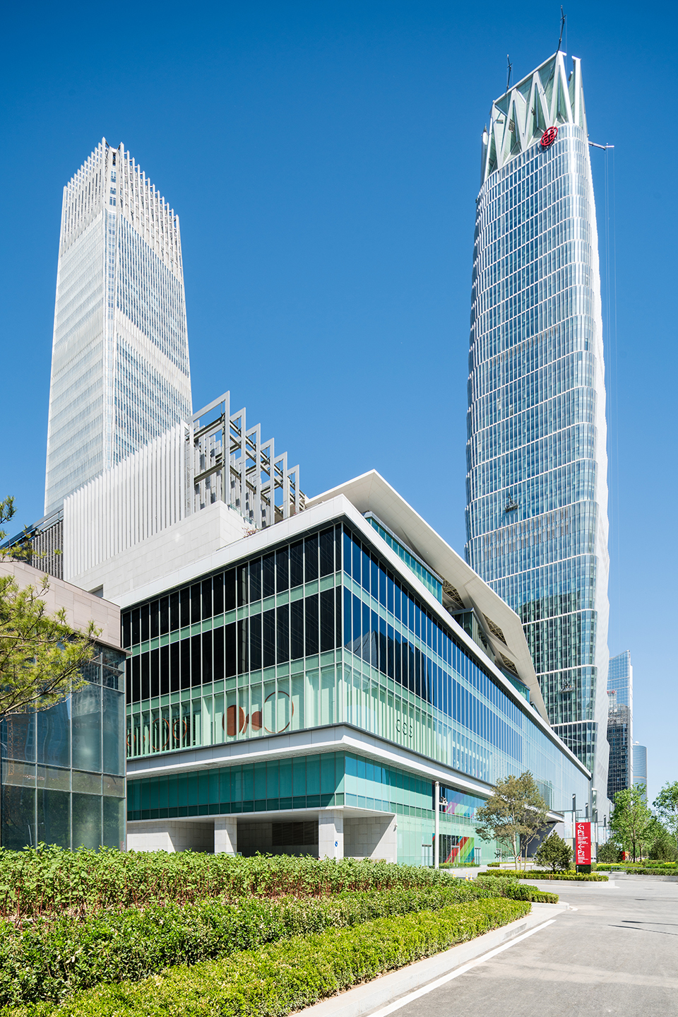 Expansion of China World Trade Center by 5+Design - 谷德设计网