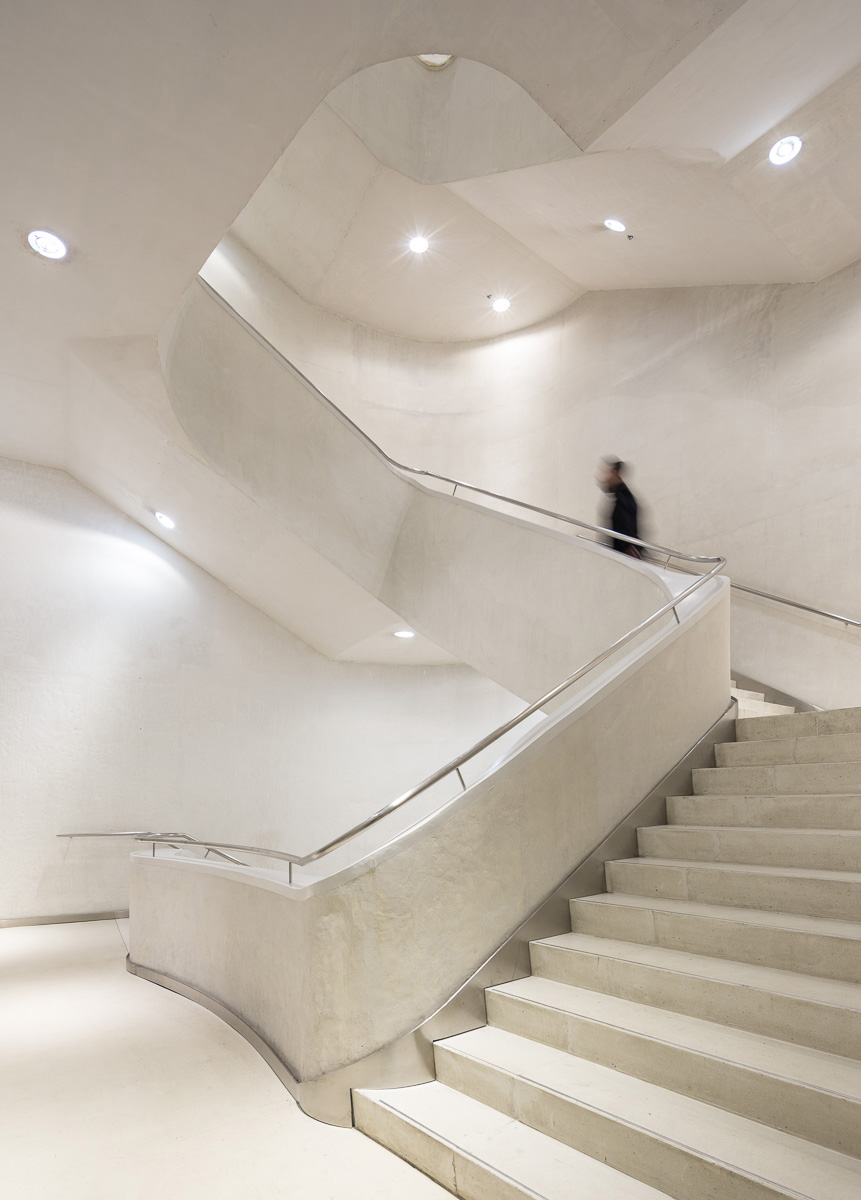CaixaForum Madrid by HERZOG & DE MEURON - 谷德设计网