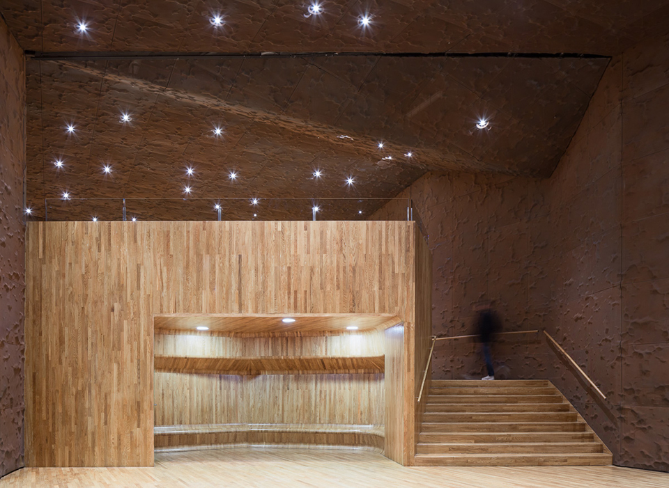 CaixaForum Madrid by HERZOG & DE MEURON - 谷德设计网