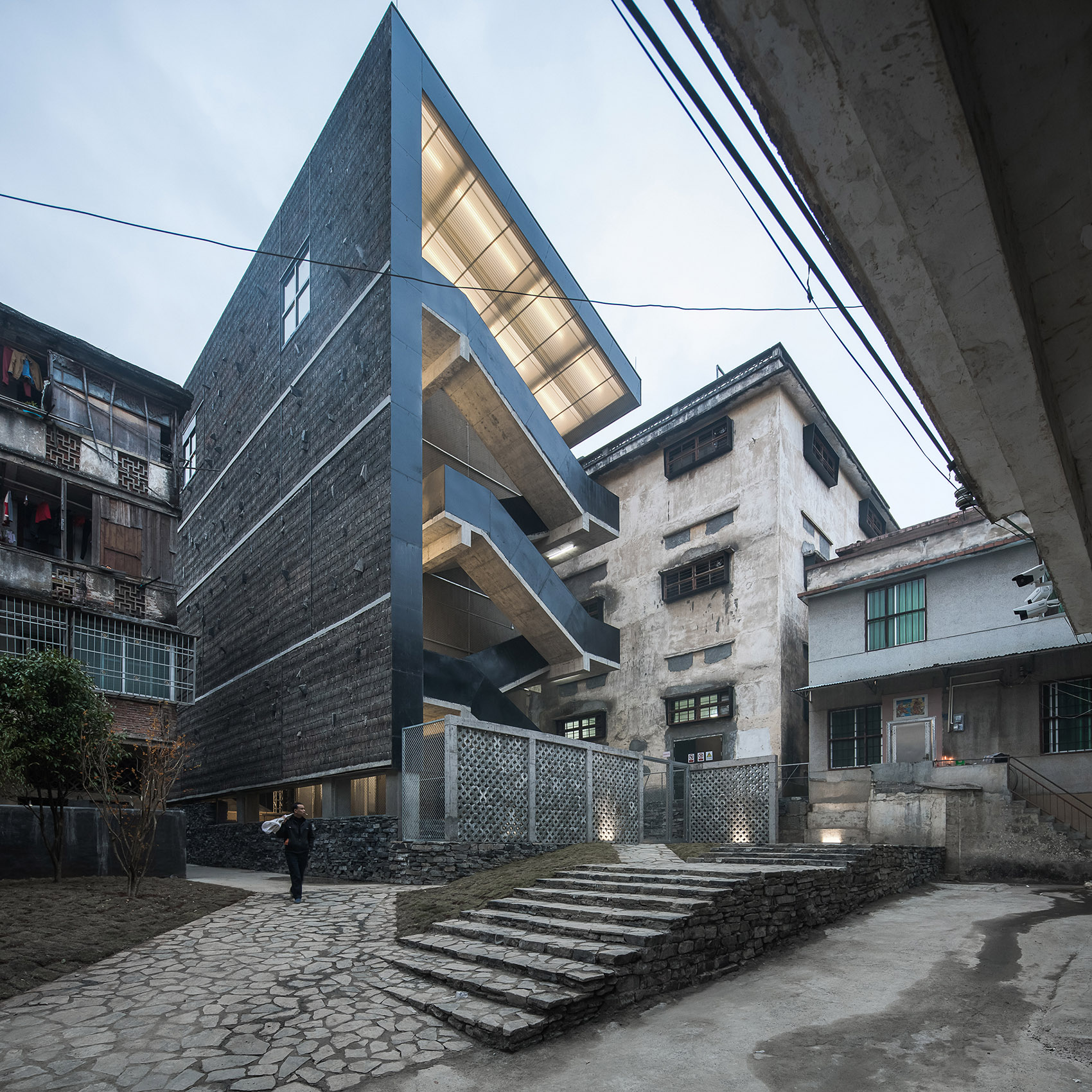 Lianzhou Museum of Photography, China by O-office Architects - 谷德设计网