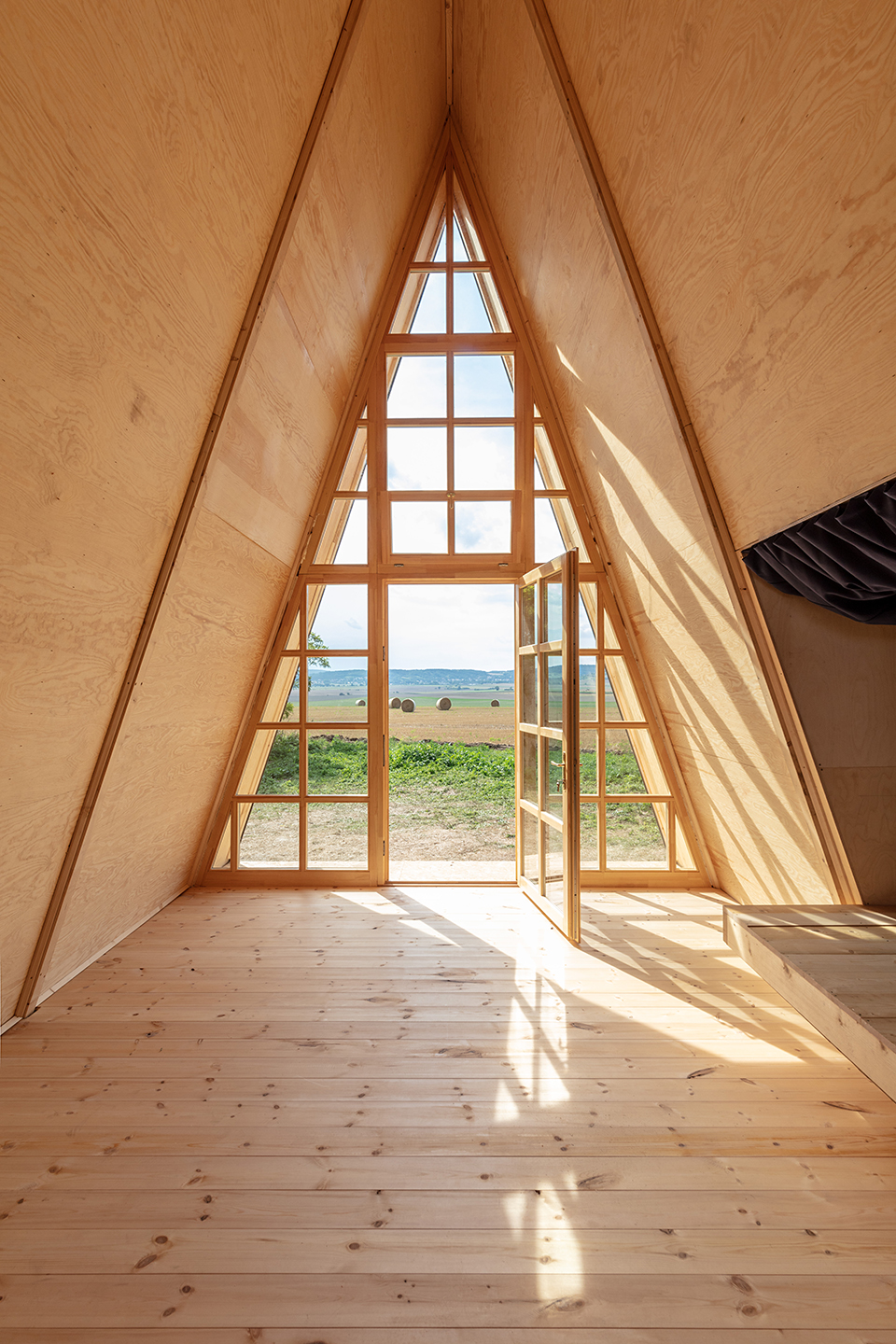 Hello Wood Cabin Fever / International architects built seven cabin ...