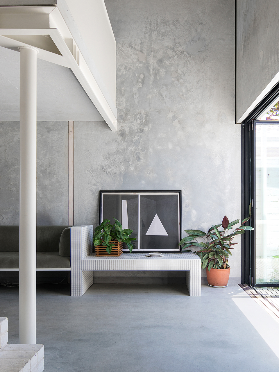House A by Whispering Smith - 谷德设计网