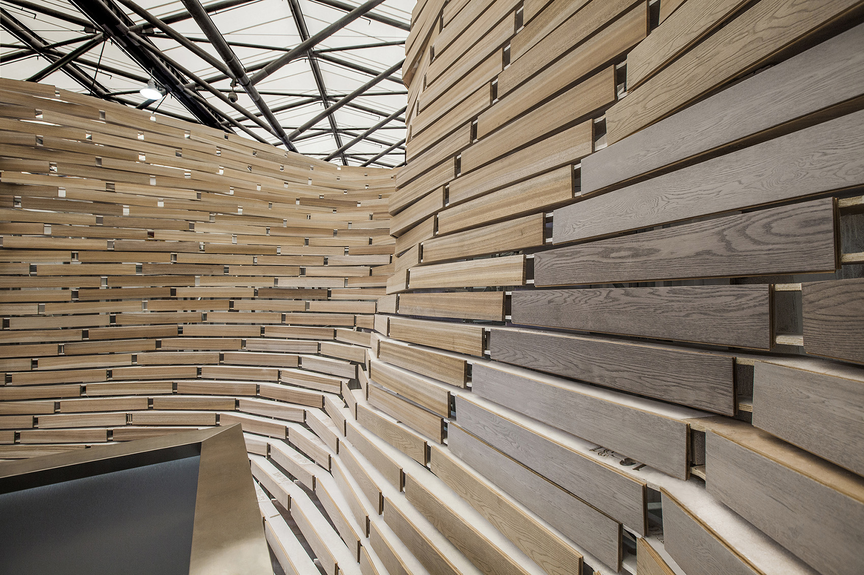 Two Showrooms for Wood flooring brand, China by TOWOdesign - 谷德设计网