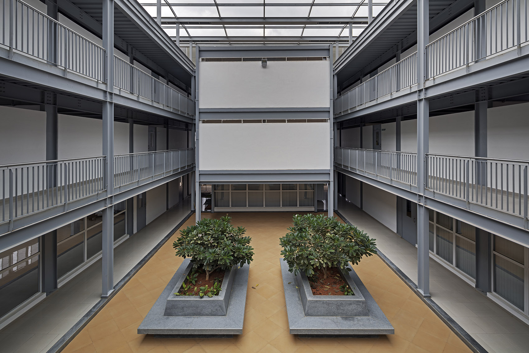 CMRU Admin and Academic Block, India by M9 Design Studio - 谷德设计网