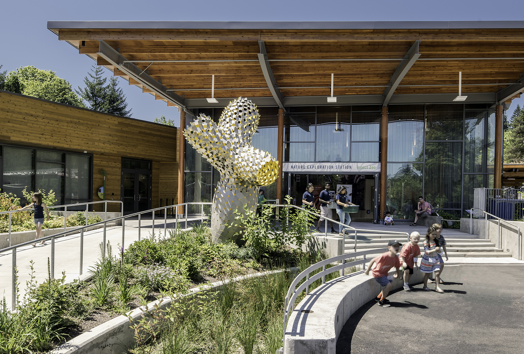 Ambiguous by Rob Ley Studio - 谷德设计网