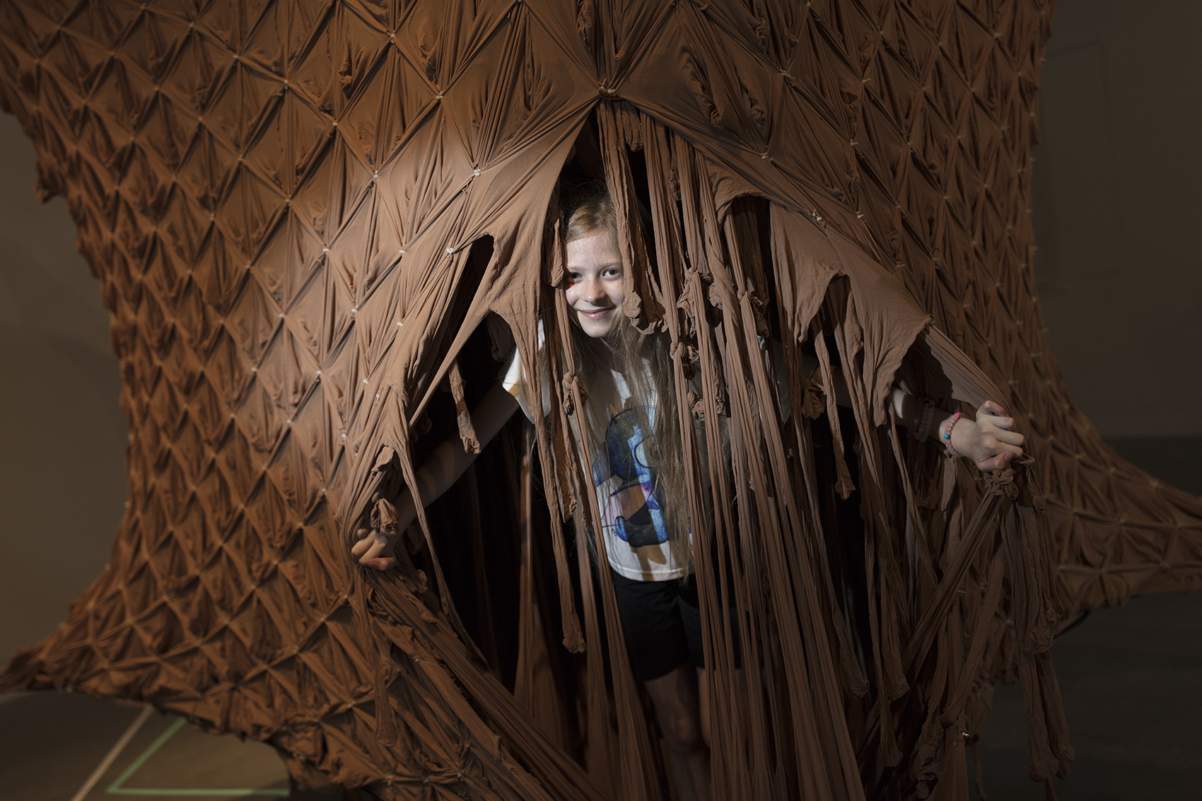 Fantastical Architecture, Art and Design. NEON: In the Studio - 谷德设计网