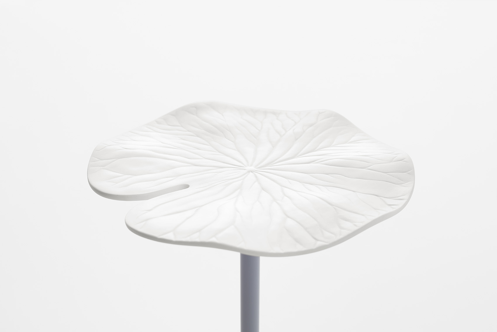 “hasu” and “handle-flower” for Sèvres by nendo - 谷德设计网