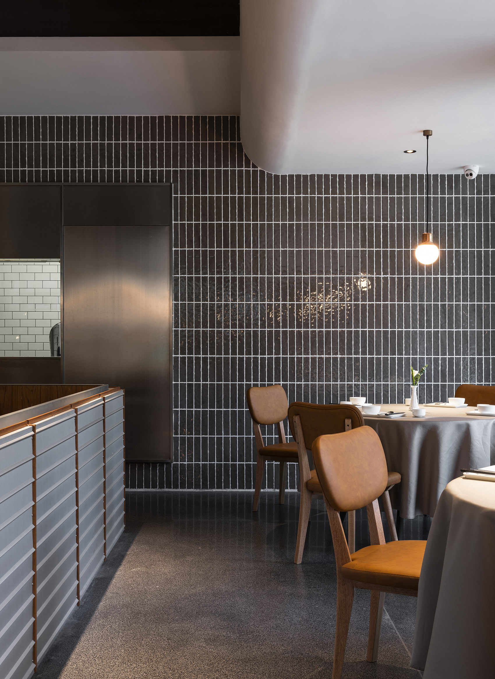 Third Kitchen, China by JIANGJIE INTERIOR DESIGN OFFICE - 谷德设计网