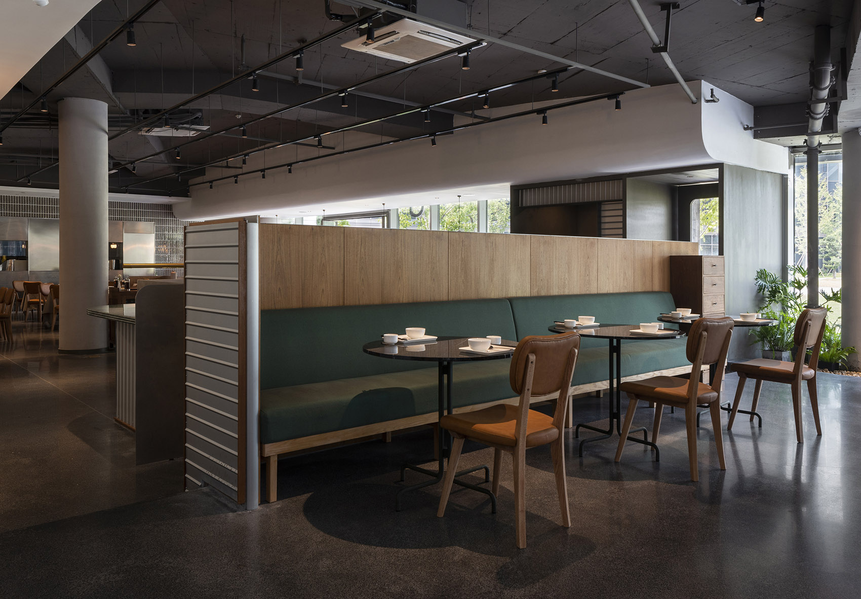 Third Kitchen, China by JIANGJIE INTERIOR DESIGN OFFICE - 谷德设计网