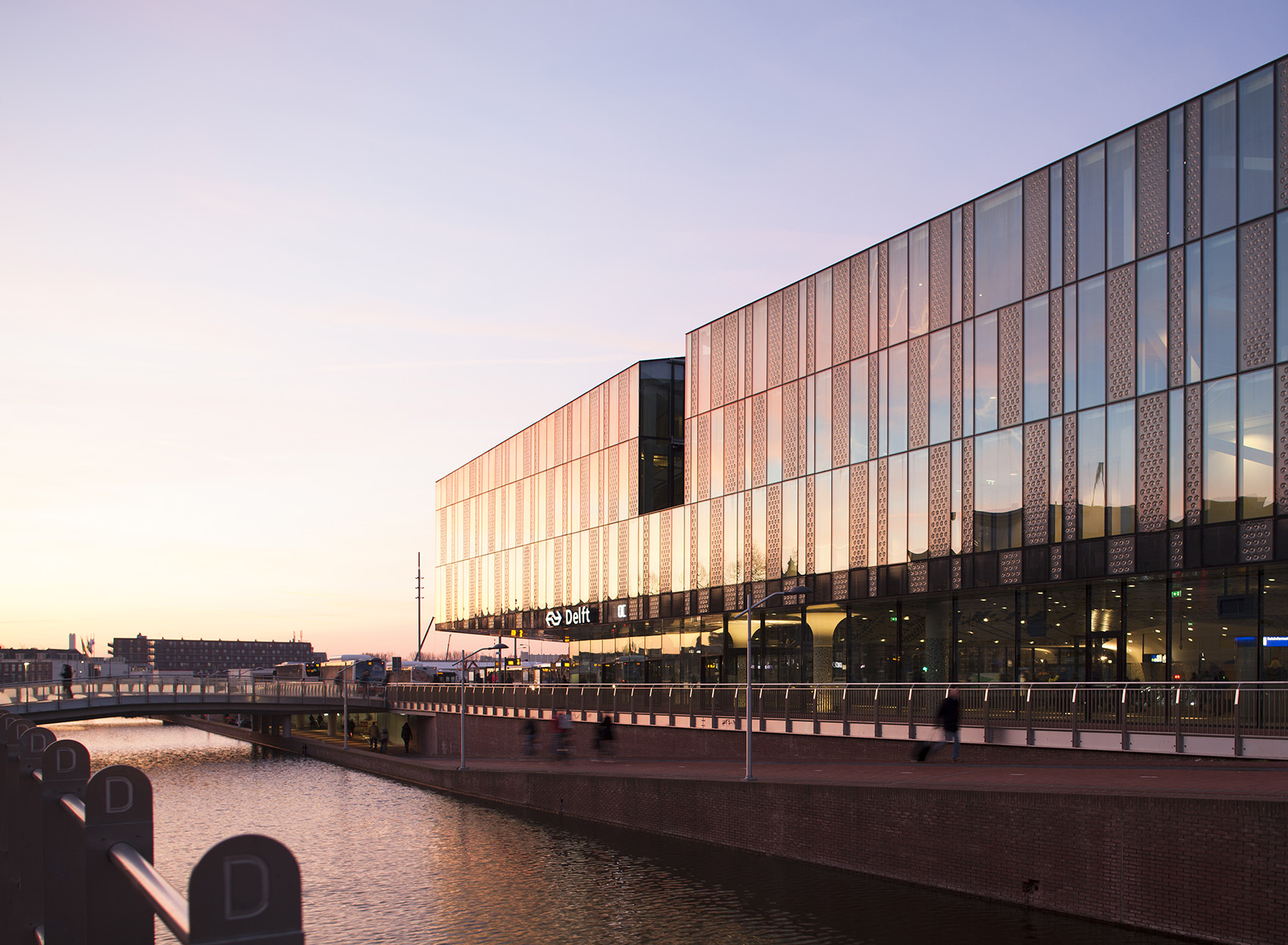 Delft City Hall and Train Station by Mecanoo - 谷德设计网
