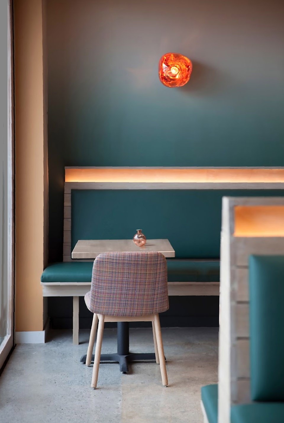 Gabi James Restaurant by Blanchard Fuentes Design - 谷德设计网