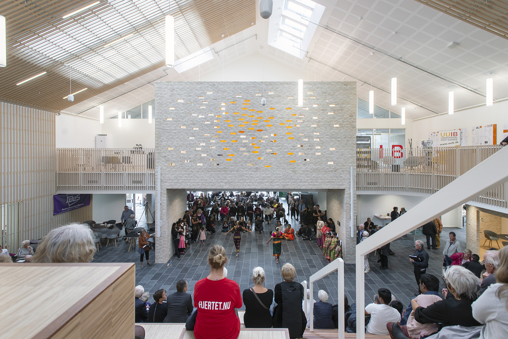 The Heart in Ikast by C.F. Møller Architects - 谷德设计网