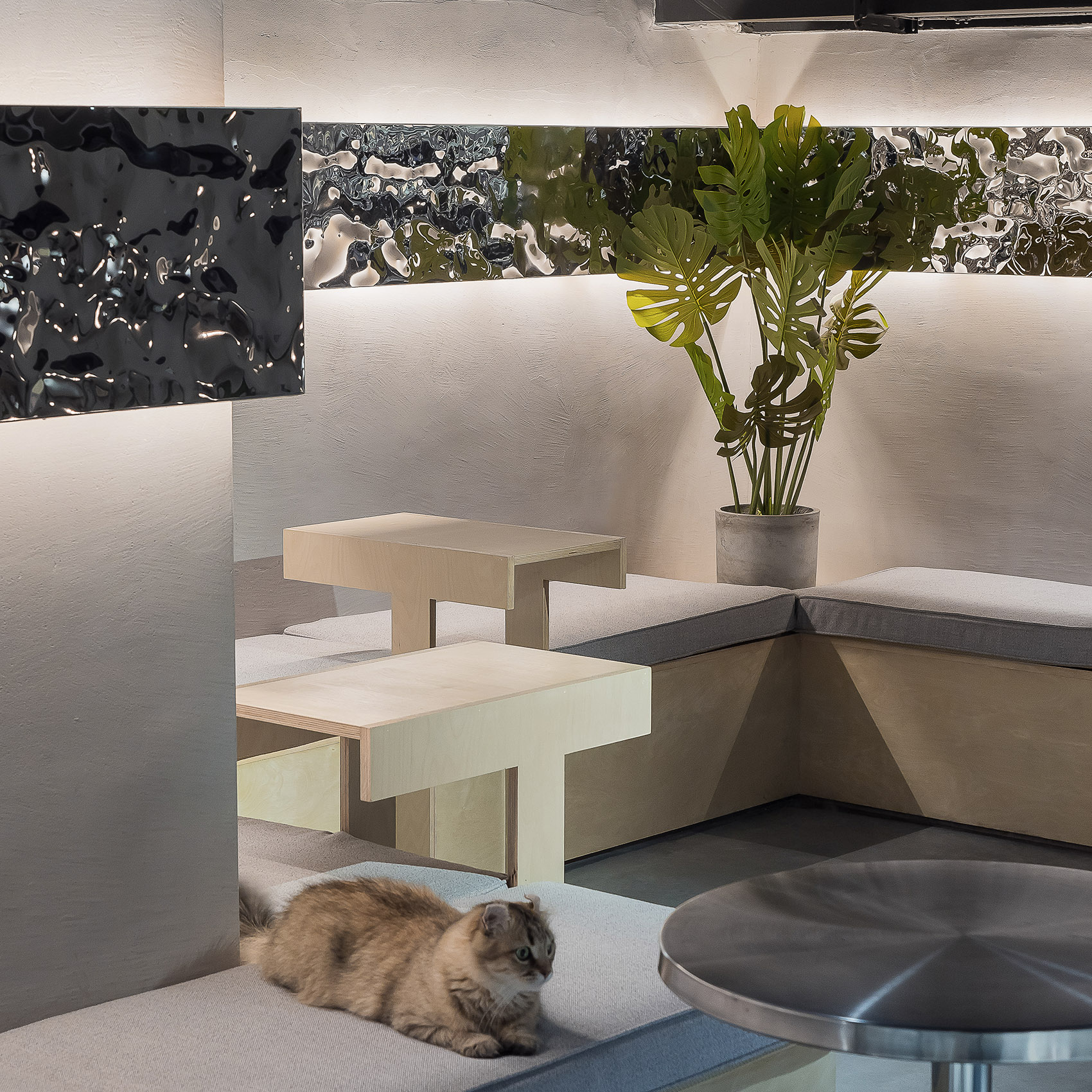 Meow Restaurant in Guangzhou, China by E Studio - 谷德设计网