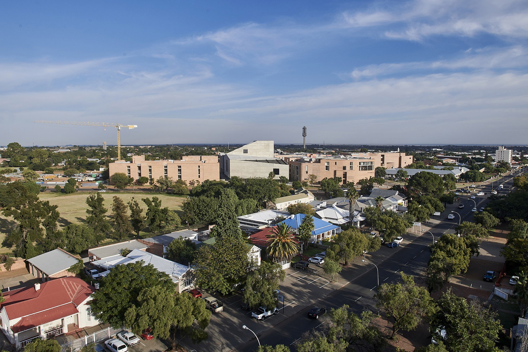 Sol Plaatje University Student Resource Centre by designworkshop - 谷德设计网