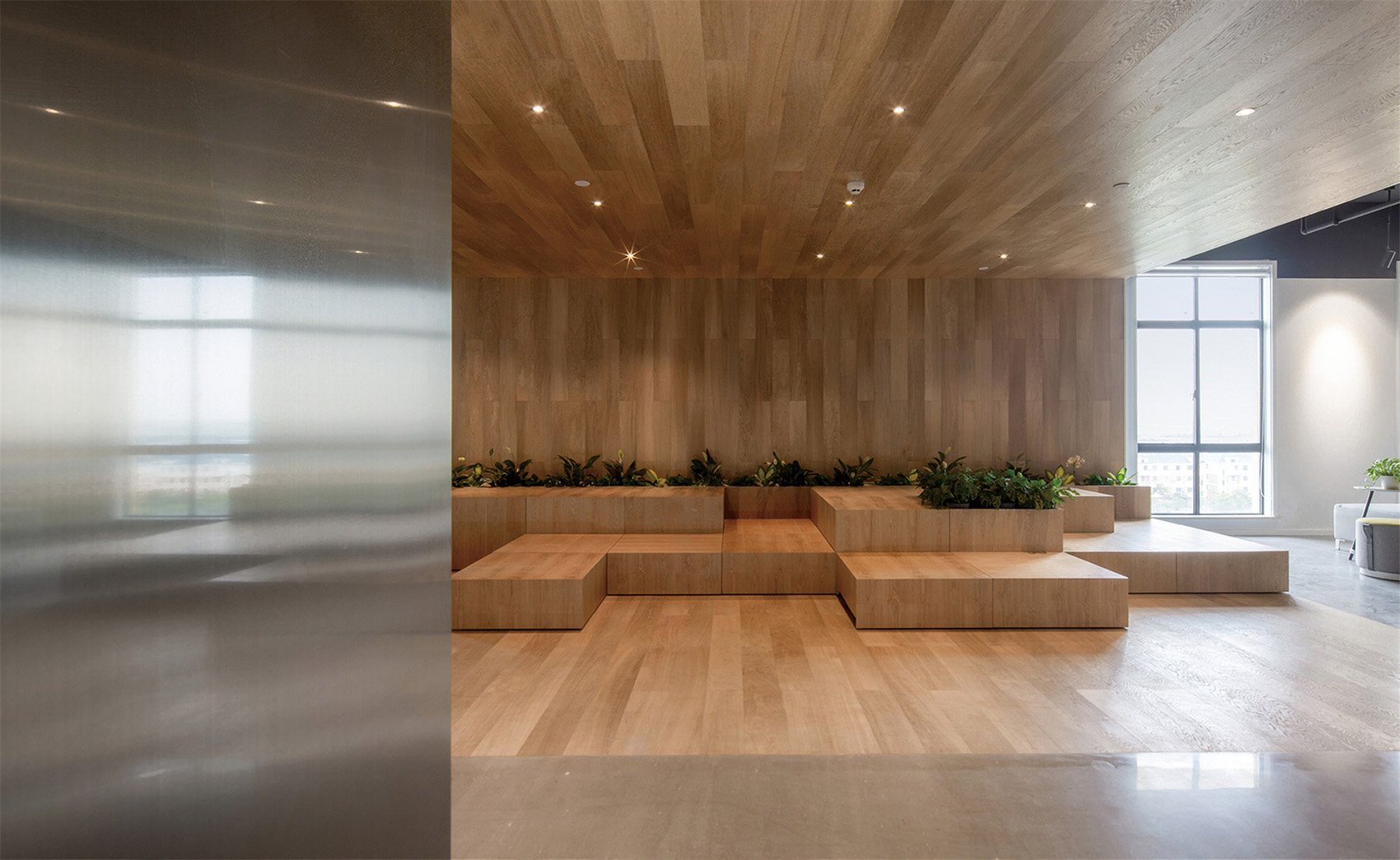 Hongyue E-commerce Office, China by Hangzhou SSDesign - 谷德设计网