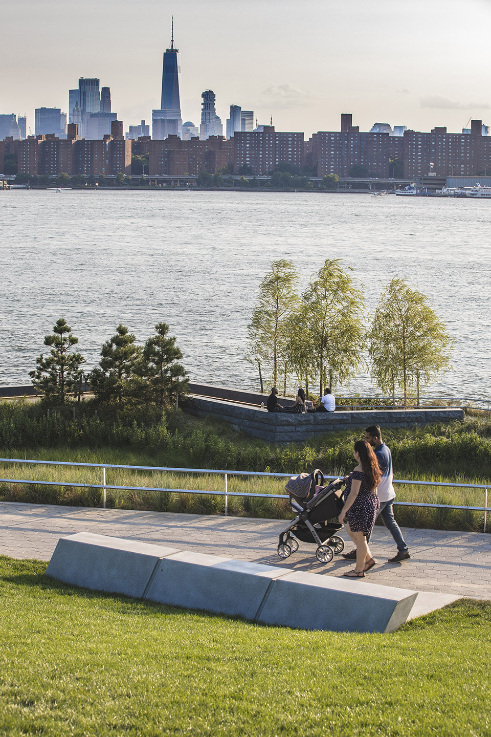 Hunter’s Point South Waterfront Park Phase II by SWA/BALSLEY, WEISS ...