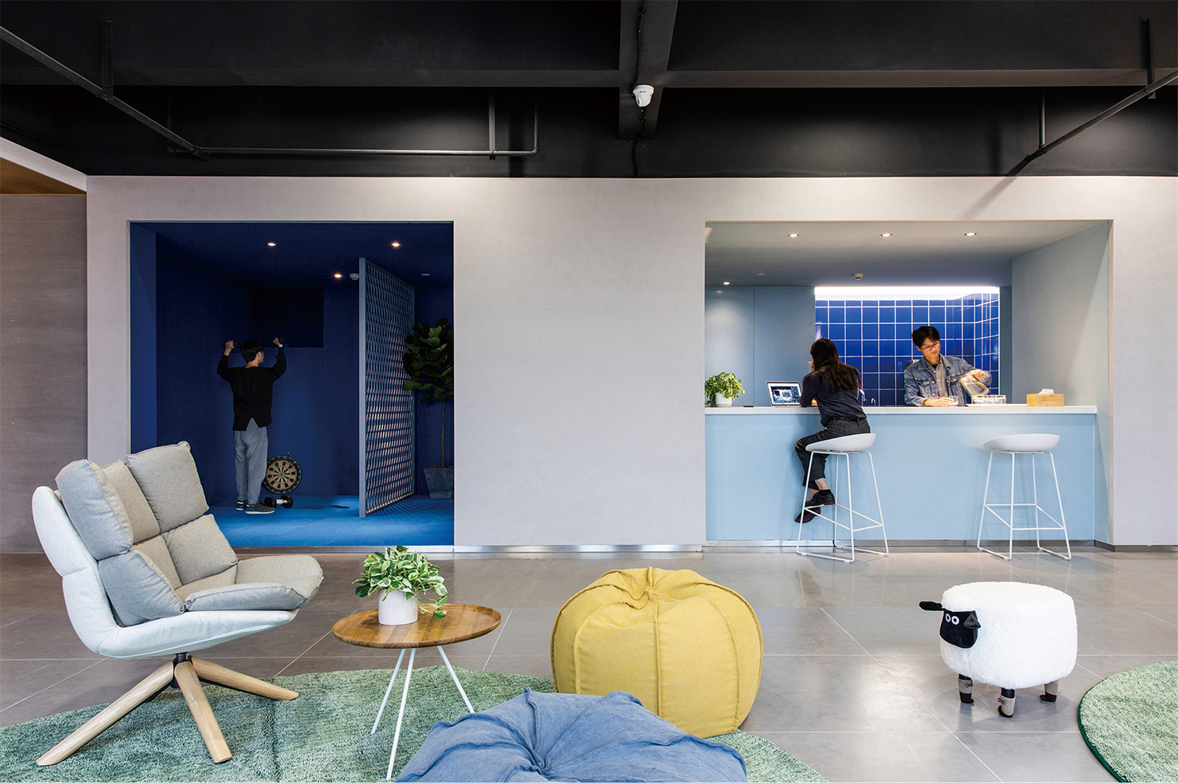 Hongyue E-commerce Office, China by Hangzhou SSDesign - 谷德设计网