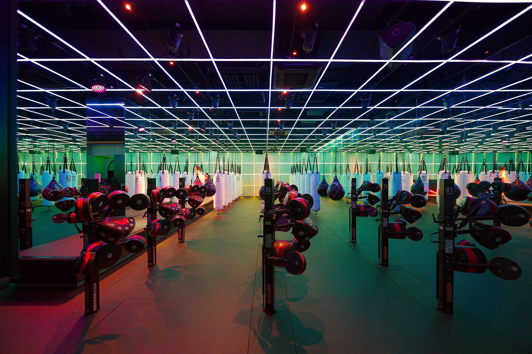 B-monster Boxing studio in Shanghai, China by CROX - 谷德设计网