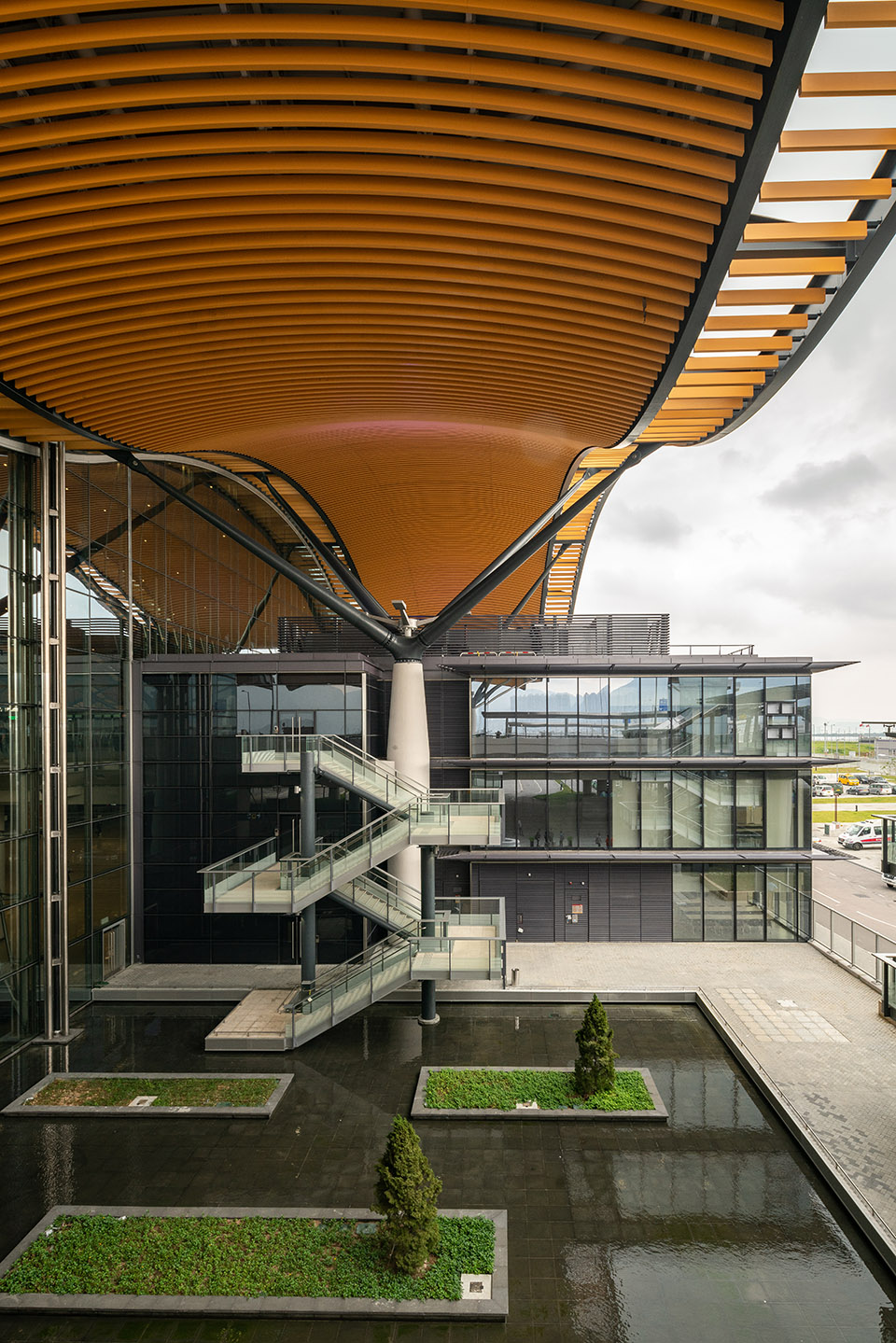 Aedas and RSHP complete a new Hong Kong Boundary Crossing Facility in ...