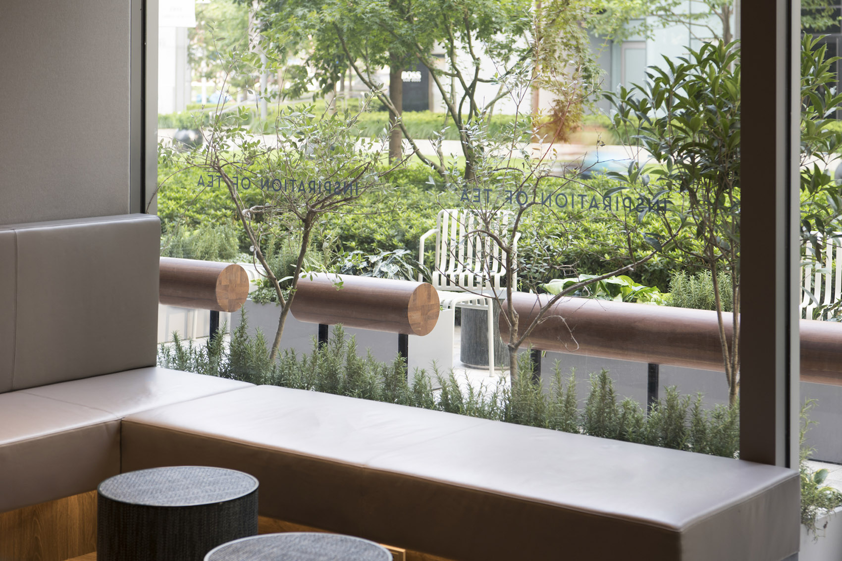 A Boutique Shop Design for HEYTEA in Shanghai, China by Nota Architects ...