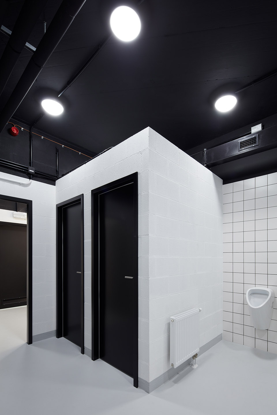 Sports Hall in Kuřim by CUBOID ARCHITEKTI - 谷德设计网