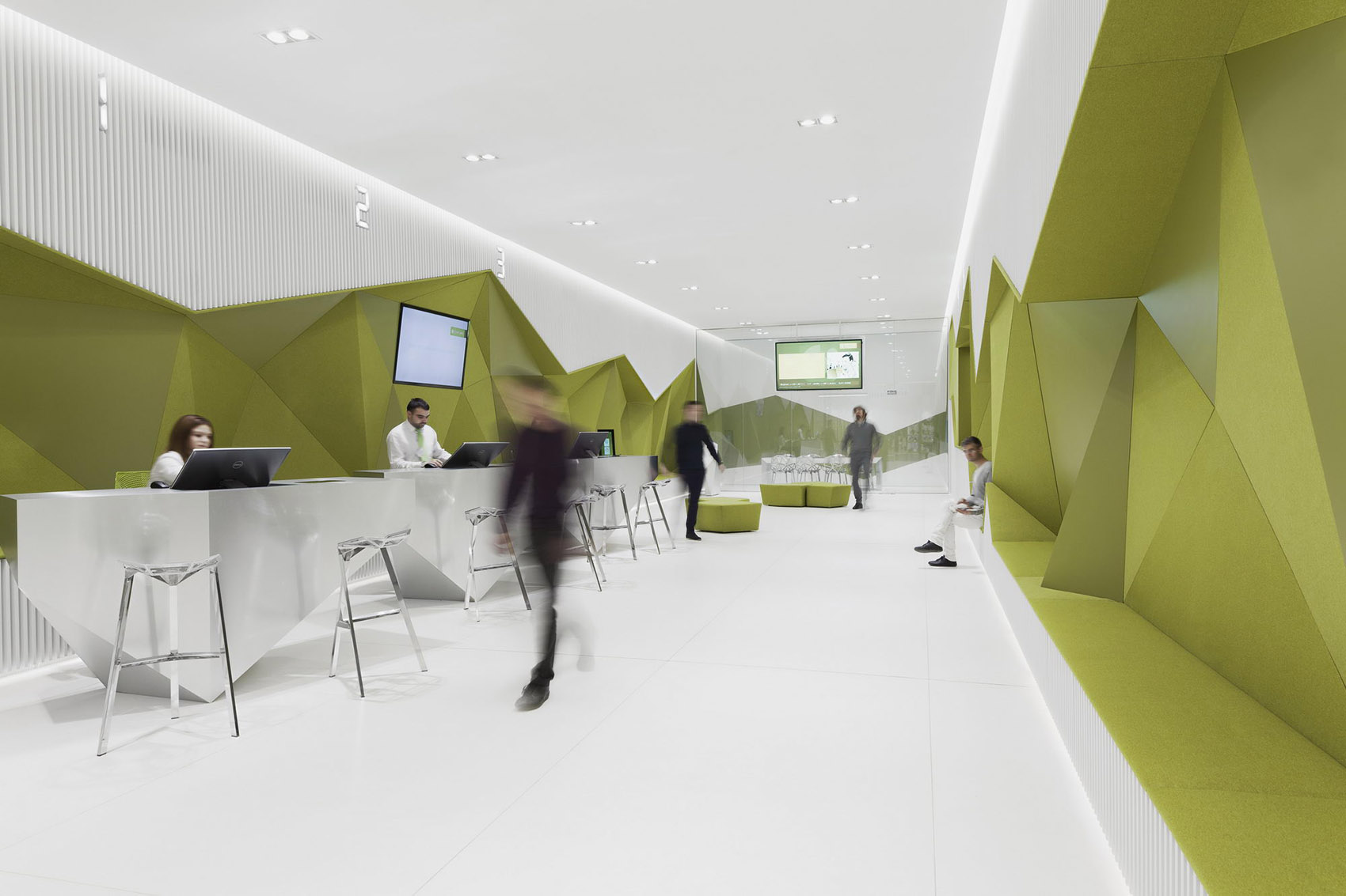 Flagship Branch Bank DSK by DA architects - 谷德设计网